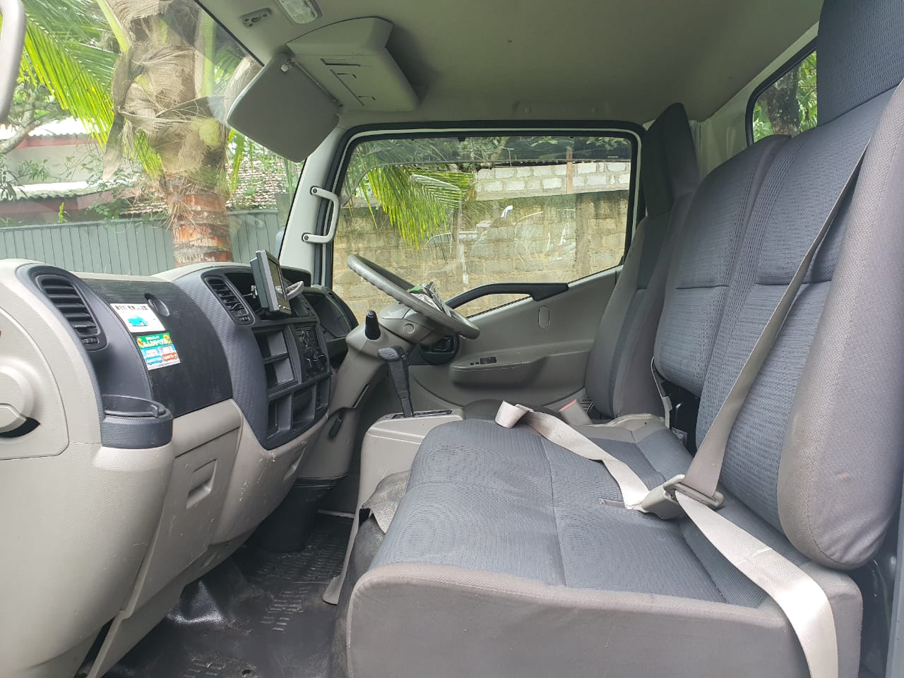 Nissan Atlas Truck Series Review - Interior, Exterior and Features ...